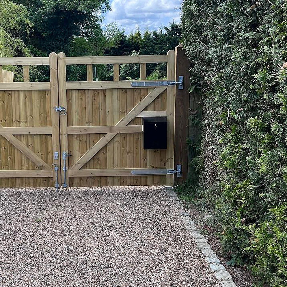 Outdoor Post Box for Gates and Fence Mounting with Trim Rear Access W3 ...